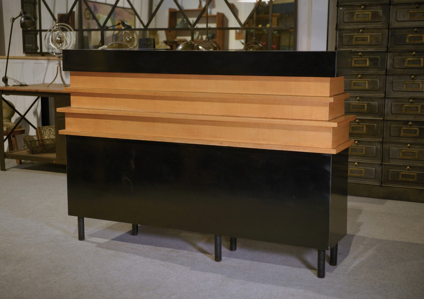 Modern Bar Counter by Jean Prouvé, 1940s for sale at Pamono