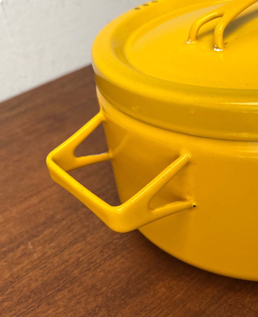 Mid-Century Modern Yellow Minimalist Enamel Pot by Seppo Mallat for ...