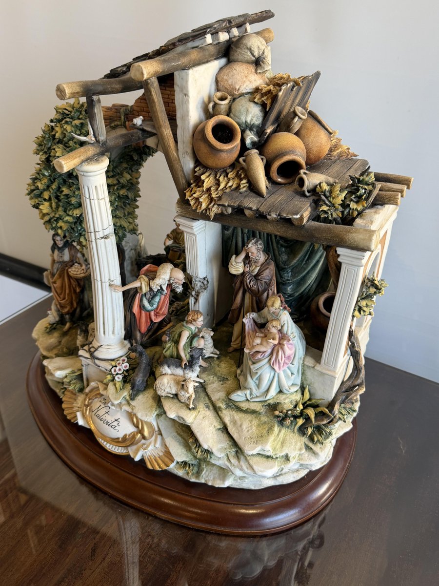 Majestic Prince Nativity Scene from Capodimonte Porcelain, 1990s for ...