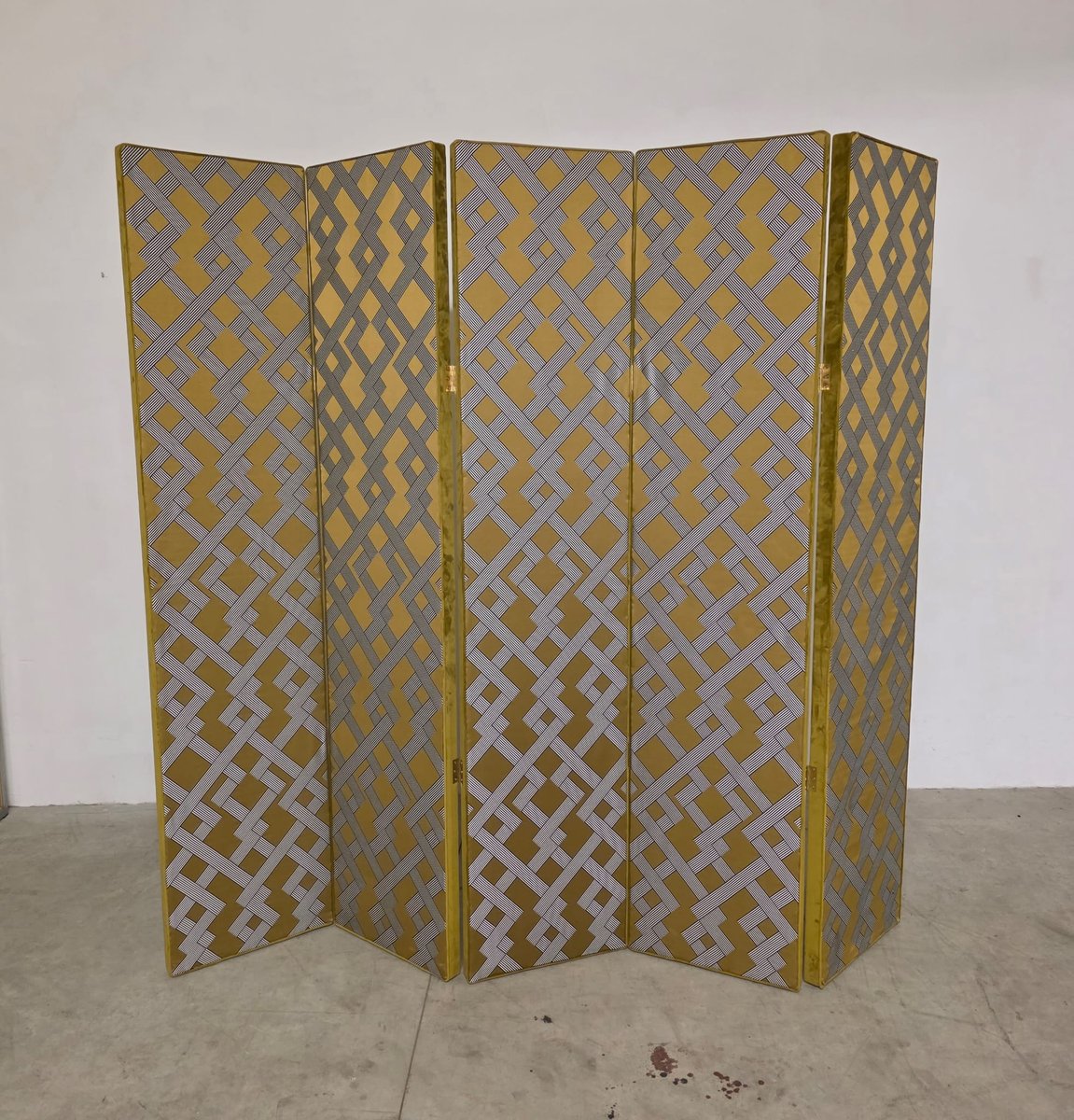 Hollywood Regency Screen, 1970s for sale at Pamono