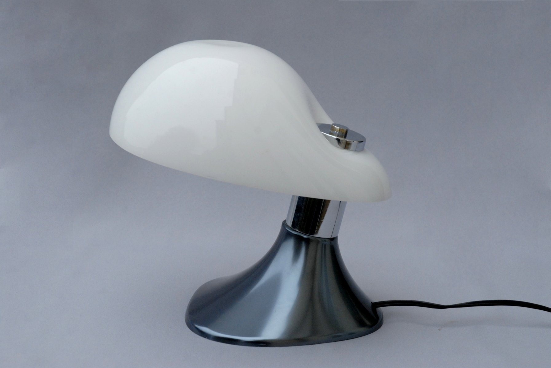 Cobra Table Lamp from Guzzini, Italy, 1970s for sale at Pamono