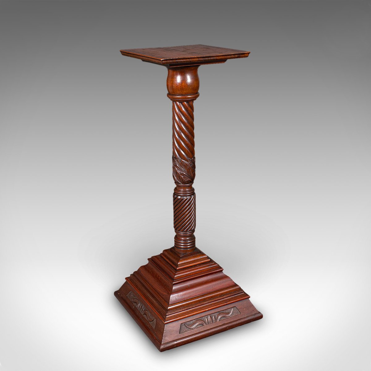 Grande Torchiere Victorienne Antique, Angleterre, 1900s, Set de 2 en ...