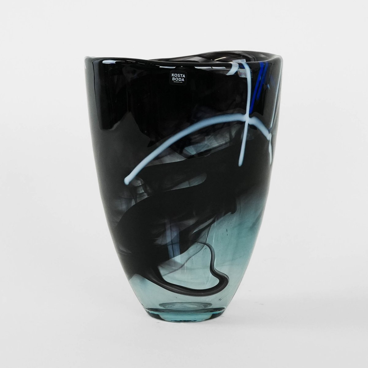 Swedish Glass Vase by Anna Ehrner for Kosta Boda, 1980s for sale at Pamono