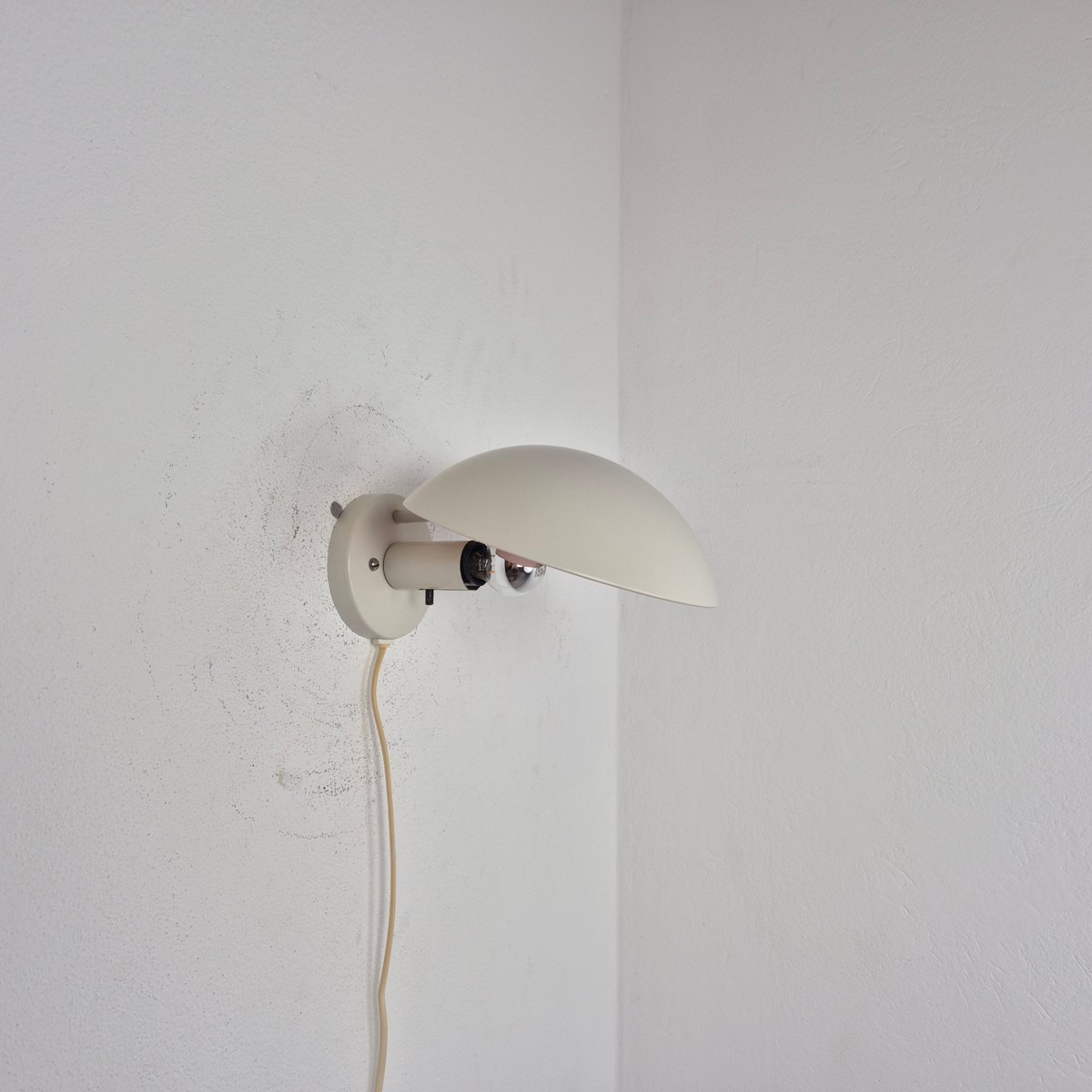 PH Hat Wall Light by Poul Henningsen for Louis Poulsen, 1960s for sale ...