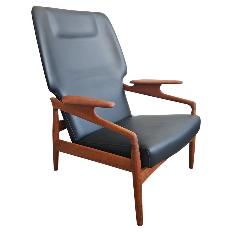 Mid-Century Modern Lounge Chair in Teak and Black Leather by John Bone ...