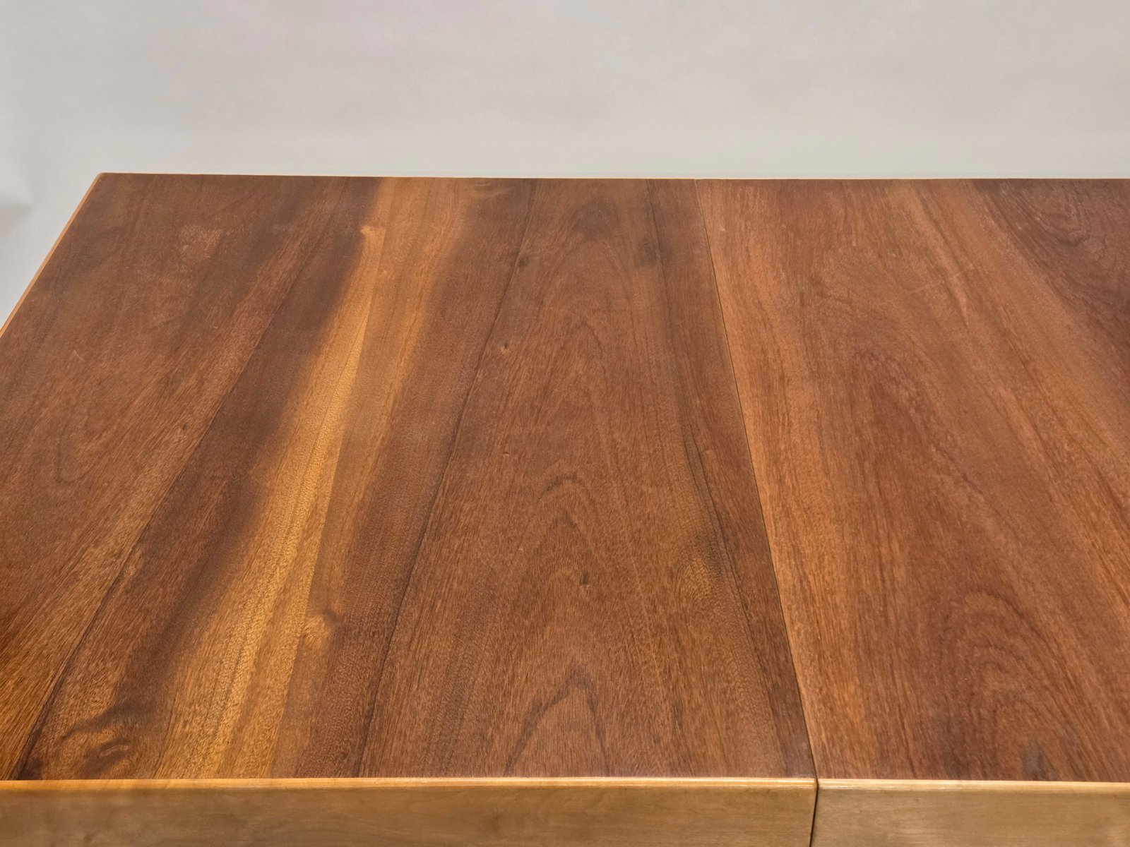 Ausziehbarer H92 Tisch von Alvar Aalto für Artek, 1950er bei Pamono kaufen