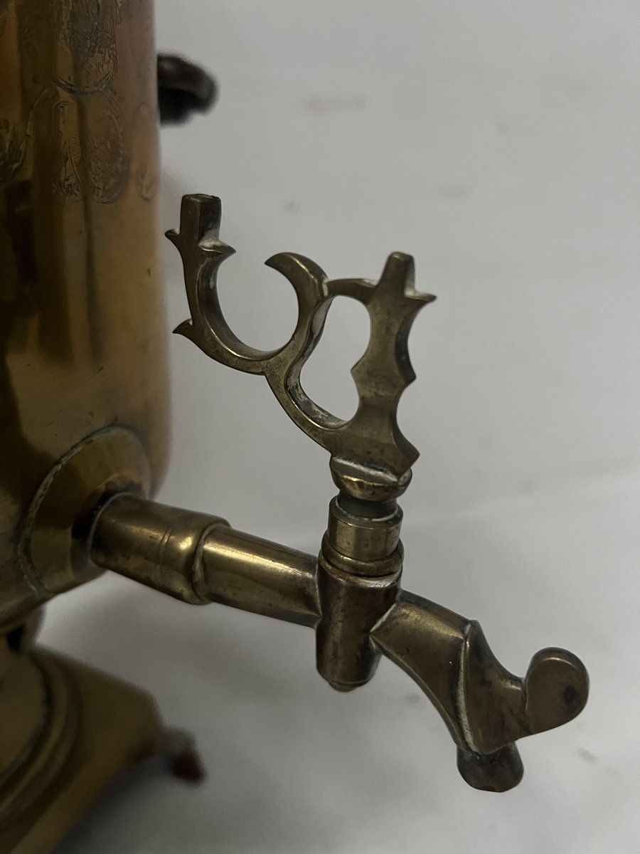 Samovar Antique en Cuivre Jaune, Russie, 1800s en vente sur Pamono
