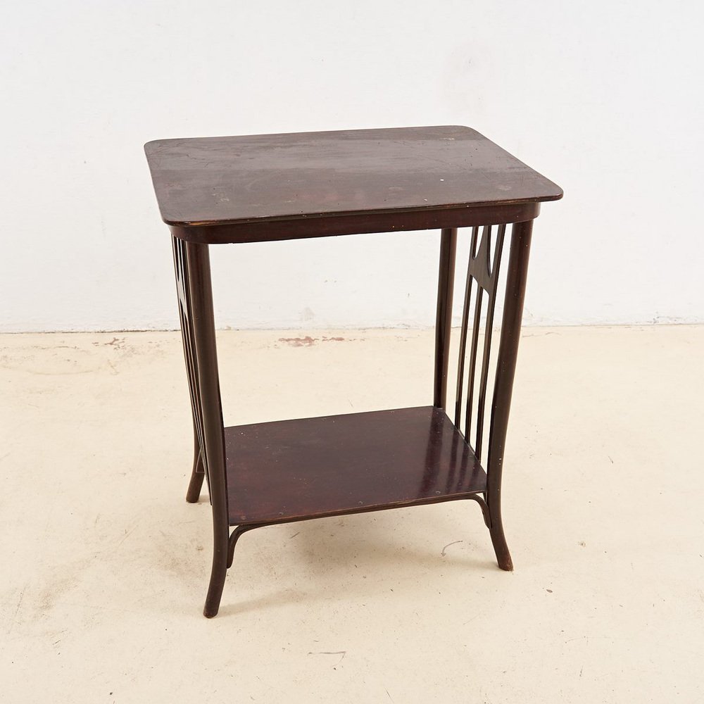 Tavolo austriaco in legno attribuito a Kohn in vendita su Pamono