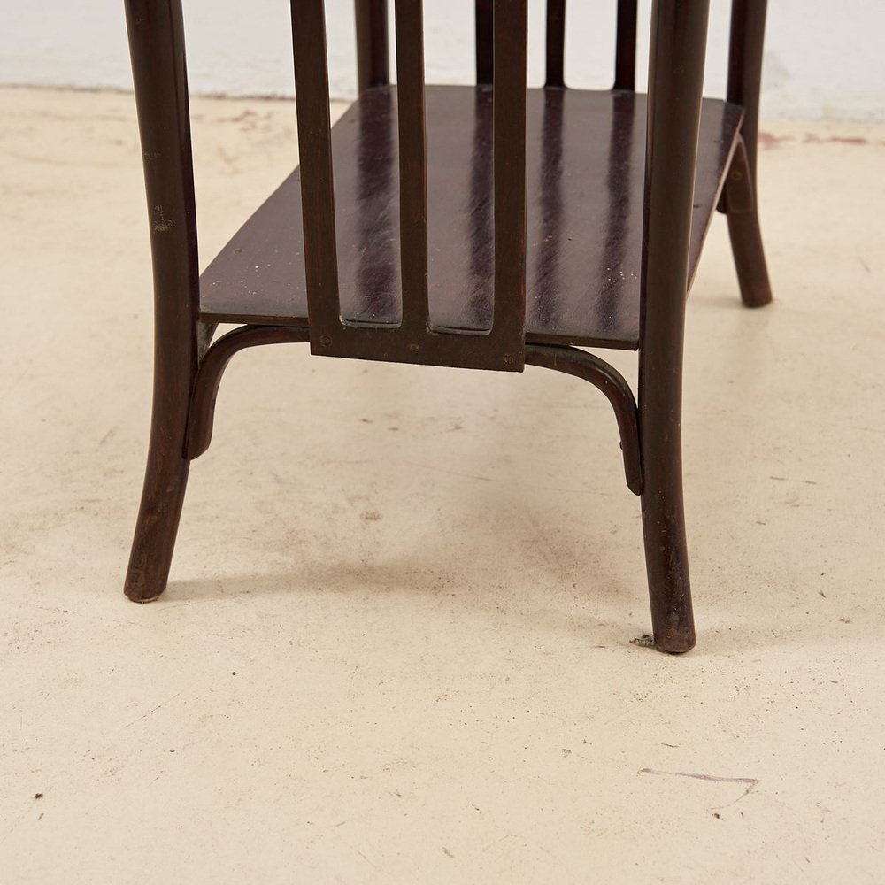 Tavolo austriaco in legno attribuito a Kohn in vendita su Pamono