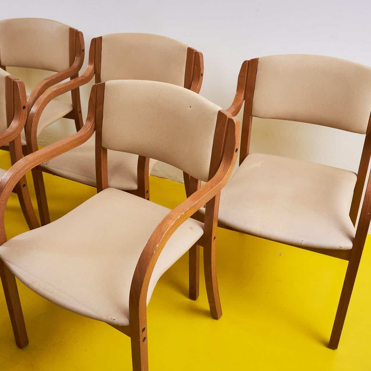 Chaises Vintage avec Structures en Bois, Set de 12 en vente sur Pamono