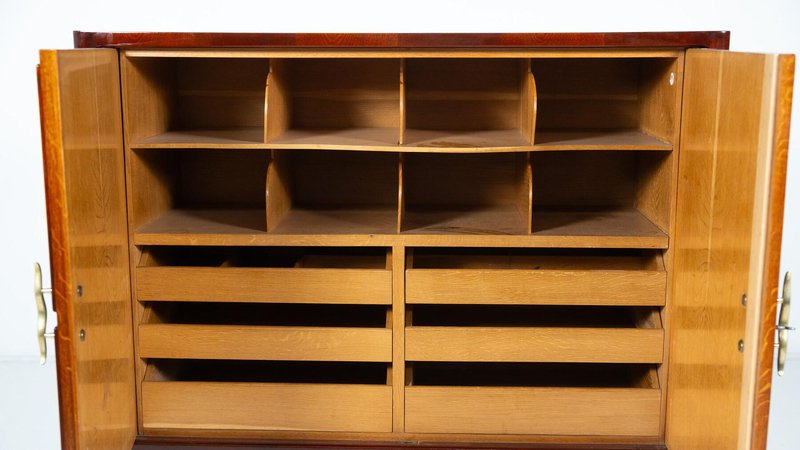 Meuble Mid-Century dans le style de Paolo Buffa, Italie, 1950s en vente ...