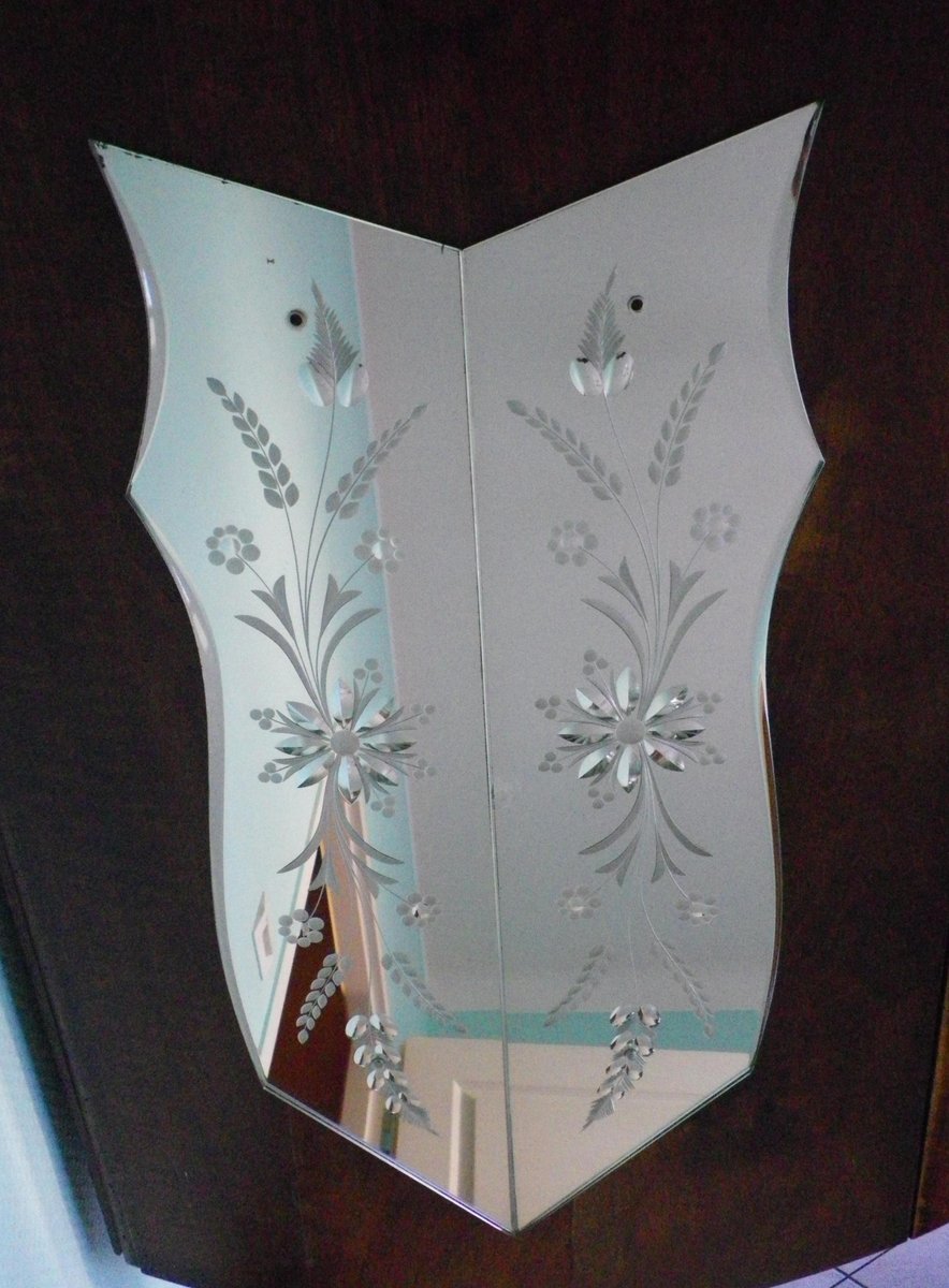 Engraved Venetian-Style Wall Mirrors, 1970s, Set of 2 for sale at Pamono