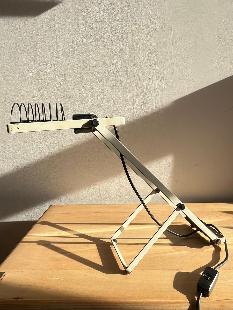 White Sintesi Table Lamp by Gismondi for Artemide, 1970s for sale at Pamono