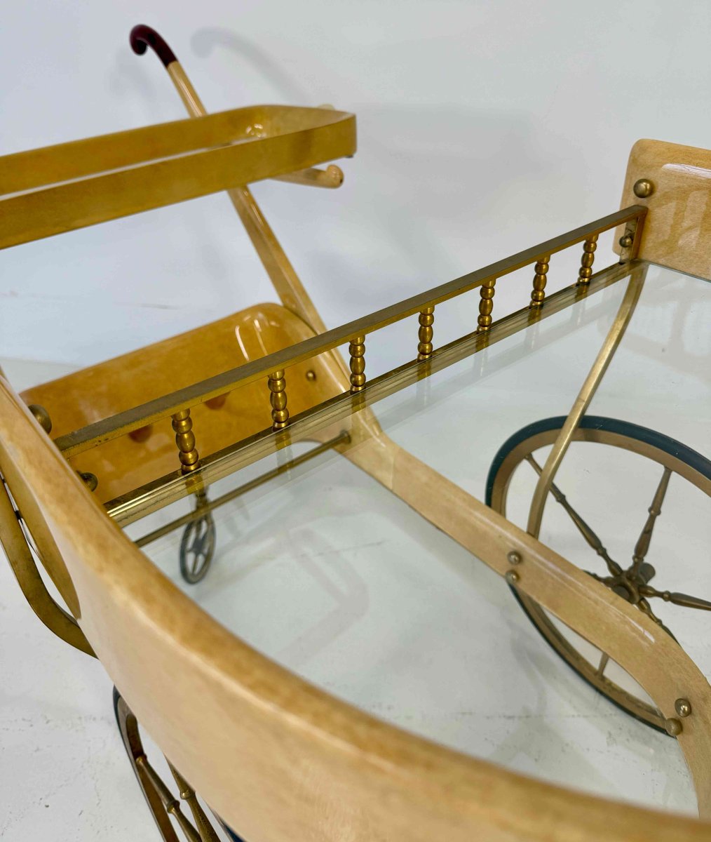 Italienischer Vintage Barwagen aus Pergament & Messing von Aldo Tura ...