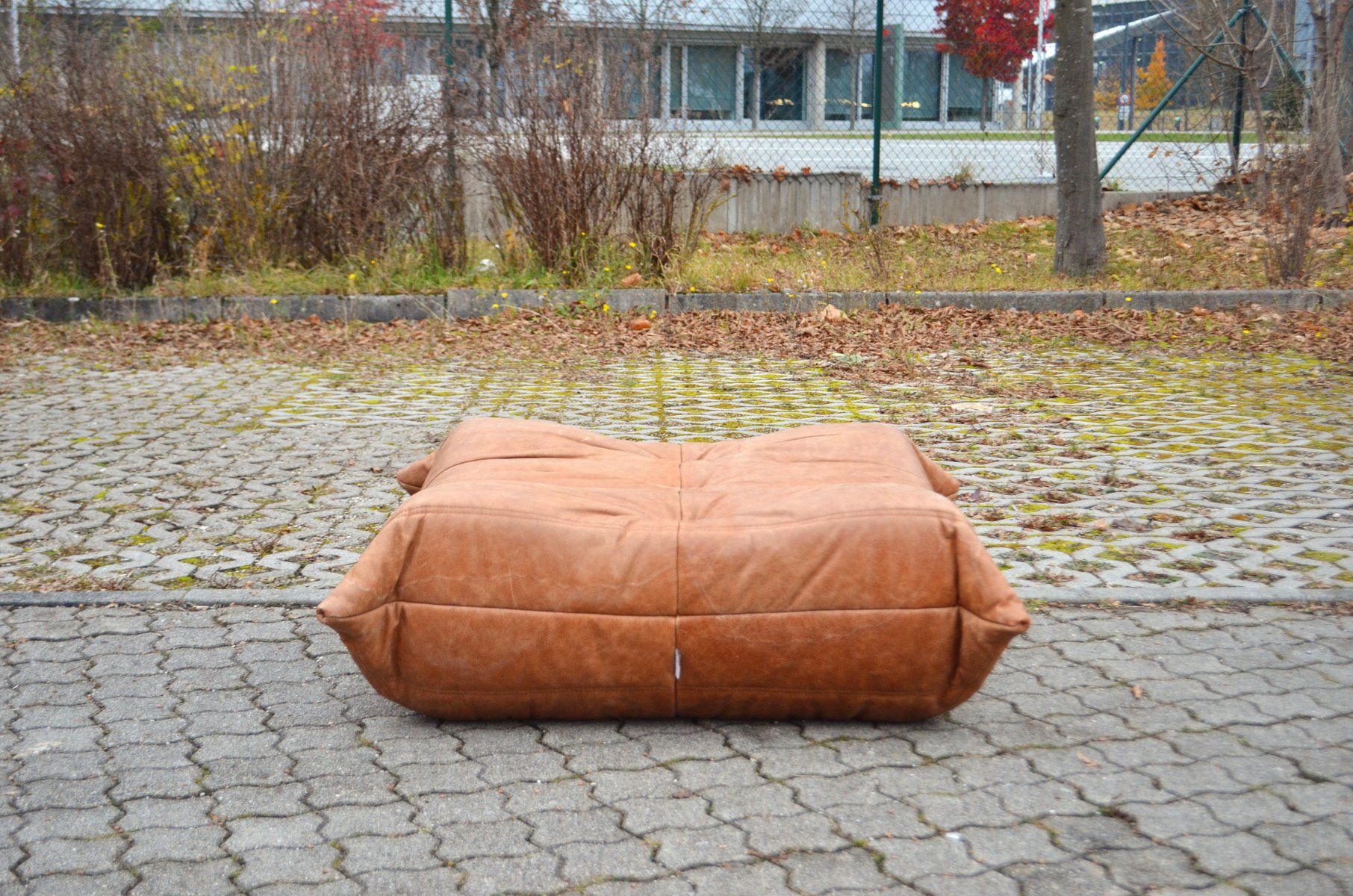 Vintage Togo Ottoman in Cognac Leather by Michel Ducaroy for Ligne ...