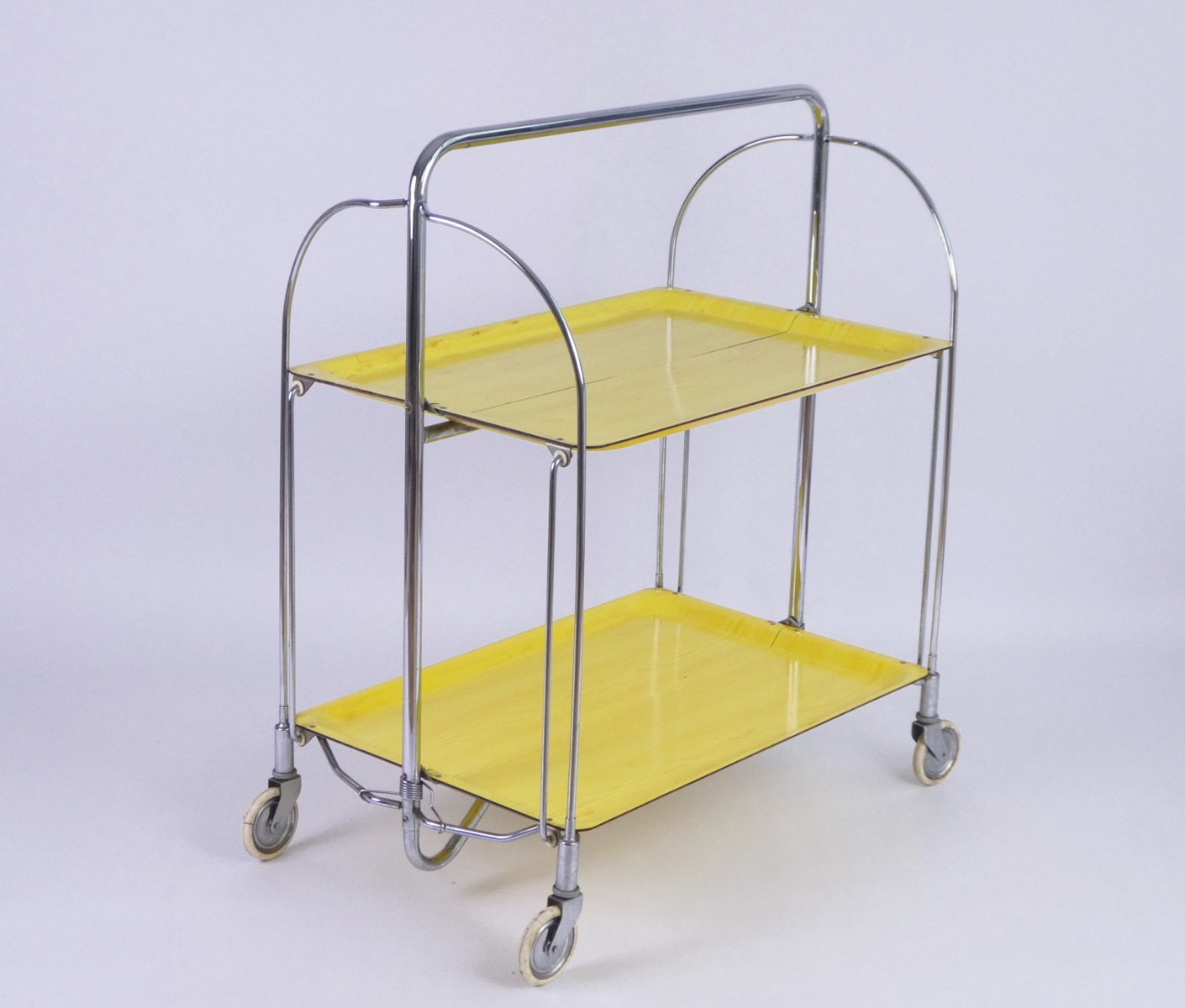 Vintage Yellow Foldable Bar Cart in Chrome Metal, 1960s for sale at Pamono