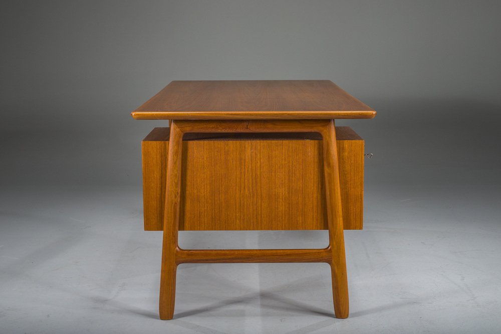 Teak Model 75 Desk from Omann Jun Møbelfabrik, 1960s for sale at Pamono