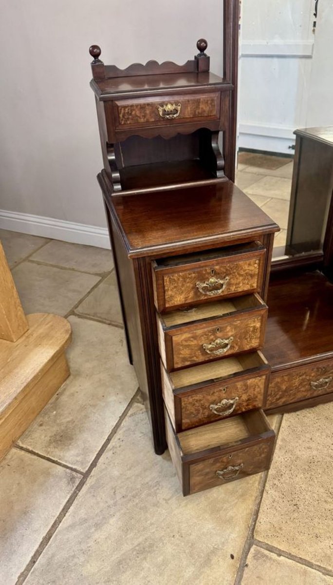 Coiffeuse Victorienne Antique en Noyer, 1880 en vente sur Pamono