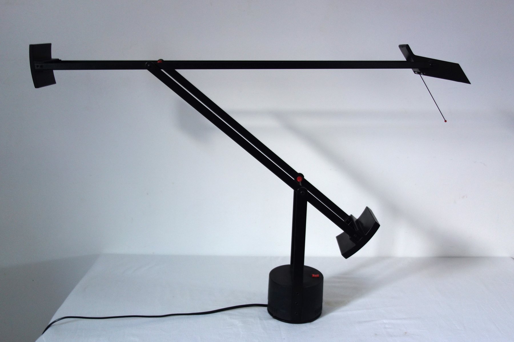 Grande Lampe Tizio par Richard Sapper pour Artemide, 1970s en vente sur ...