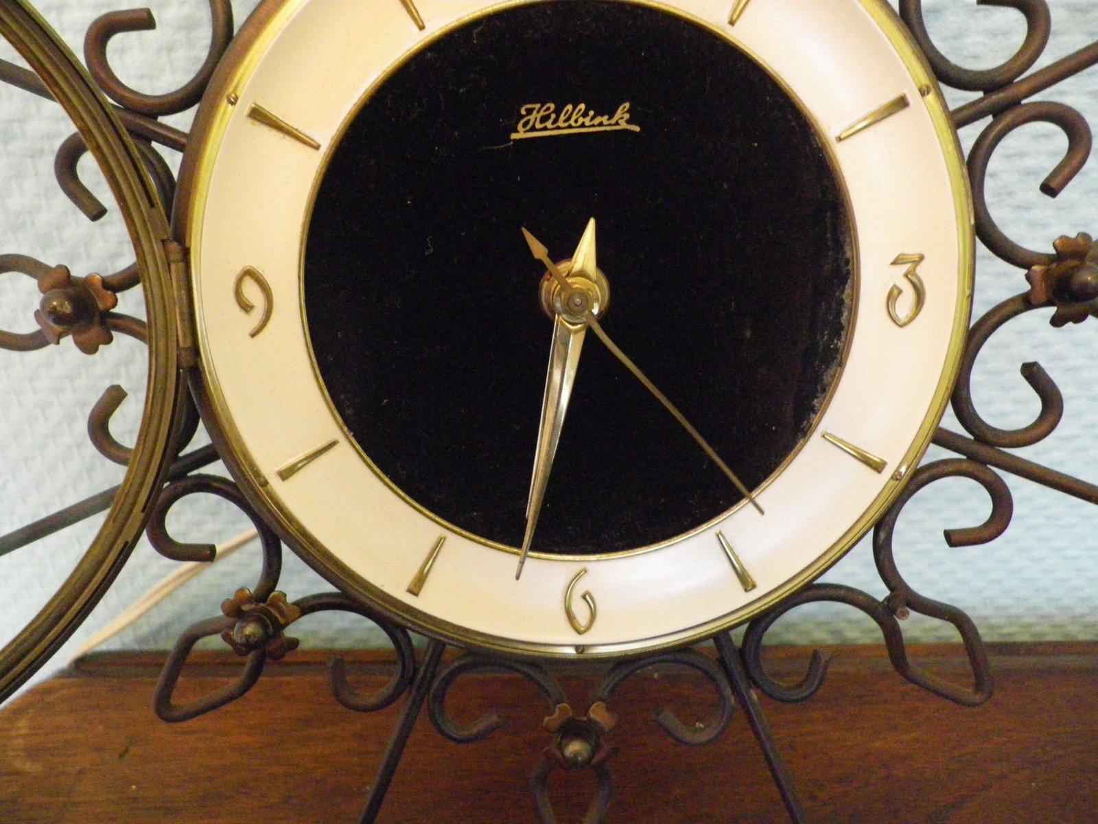Electric Wall Sundial from Hilbing, 1950s for sale at Pamono