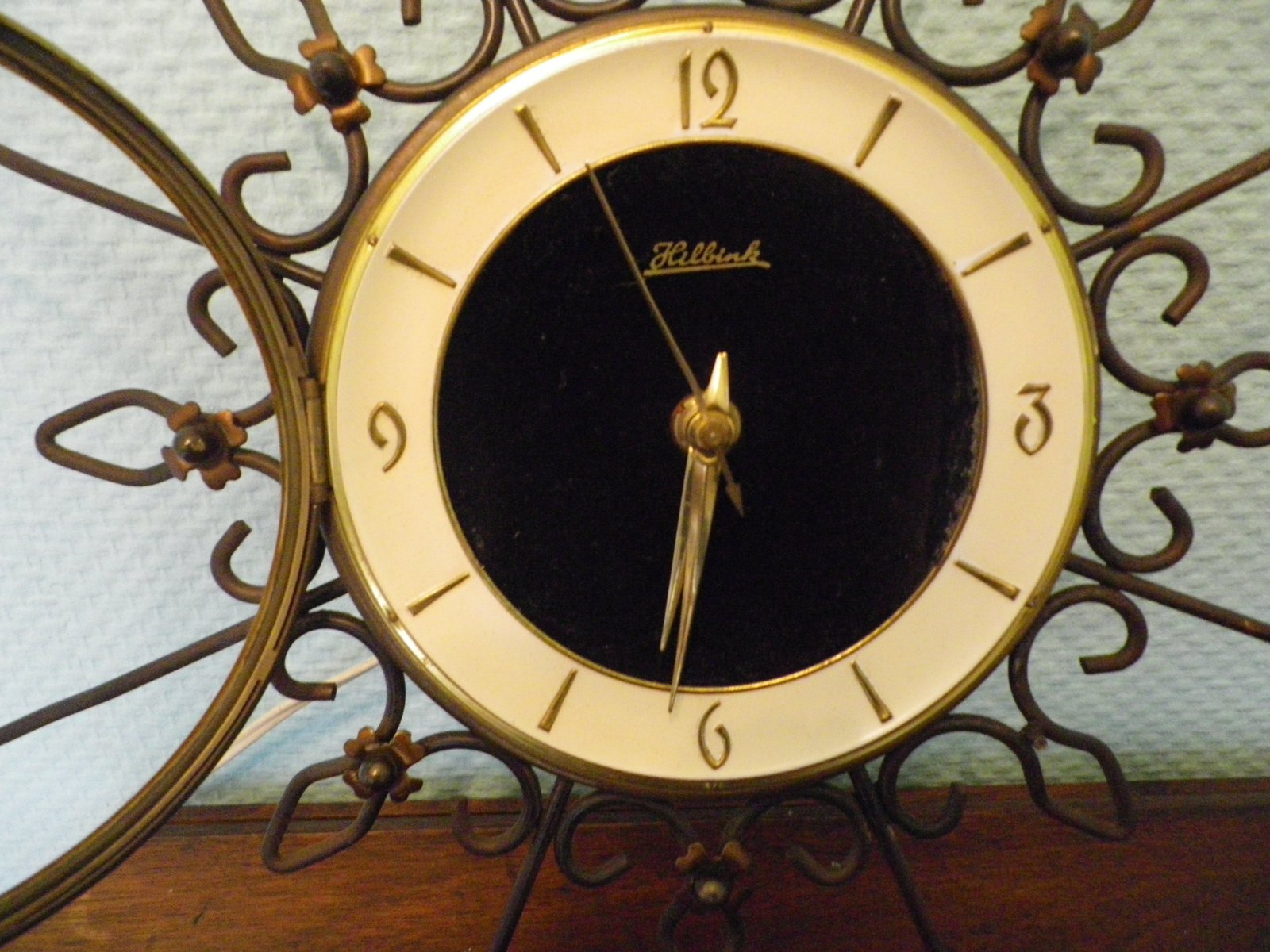 Orologio solare da parete elettrico di Hilbing, anni '50 in vendita su ...
