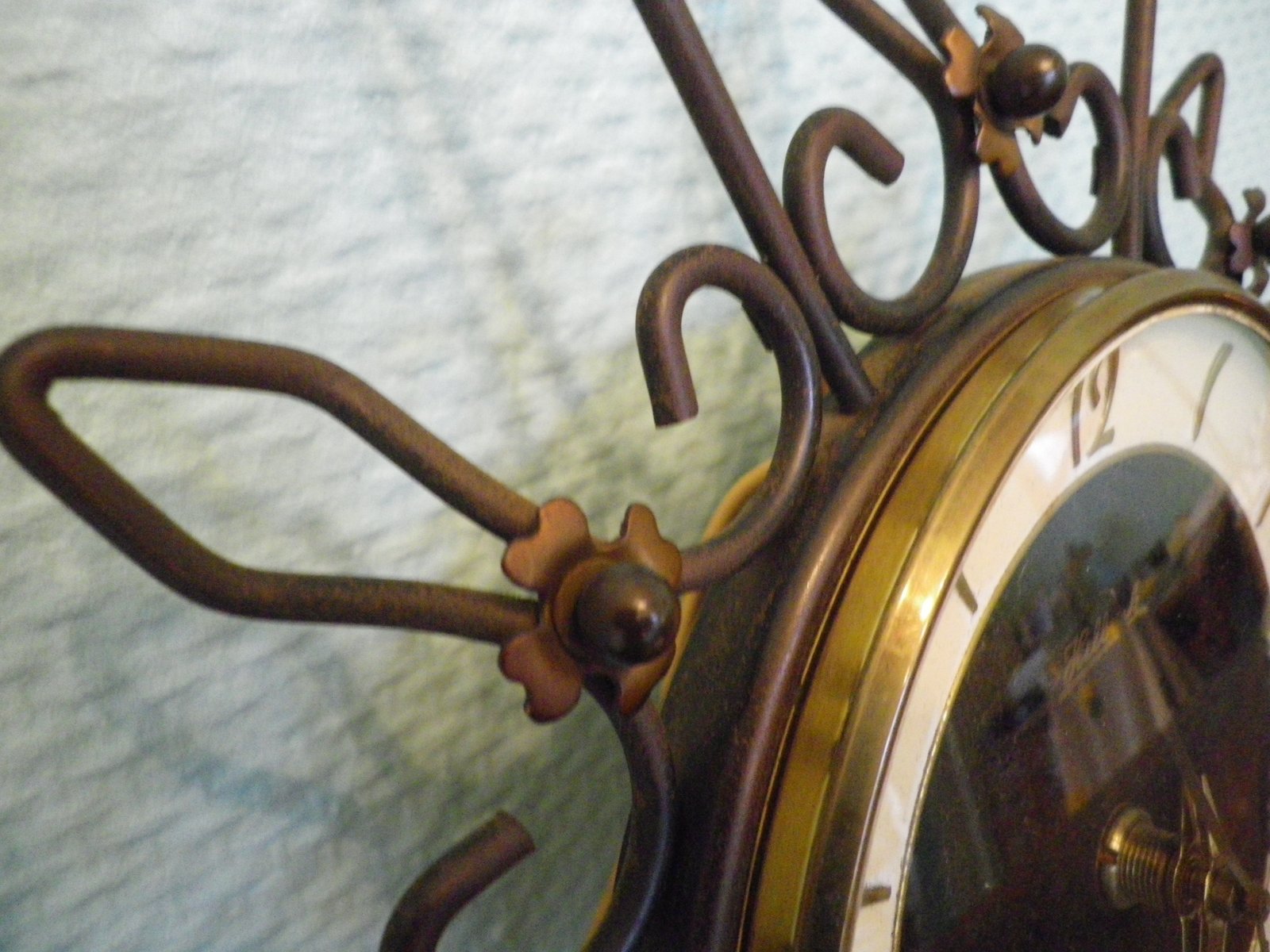 Electric Wall Sundial from Hilbing, 1950s for sale at Pamono