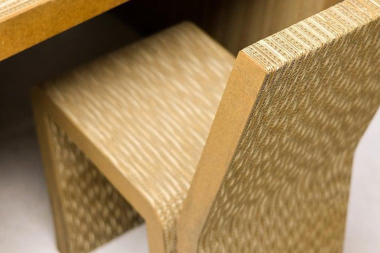Easy Edges Dining Table and Chairs in Corrugated Cardboard by Frank ...