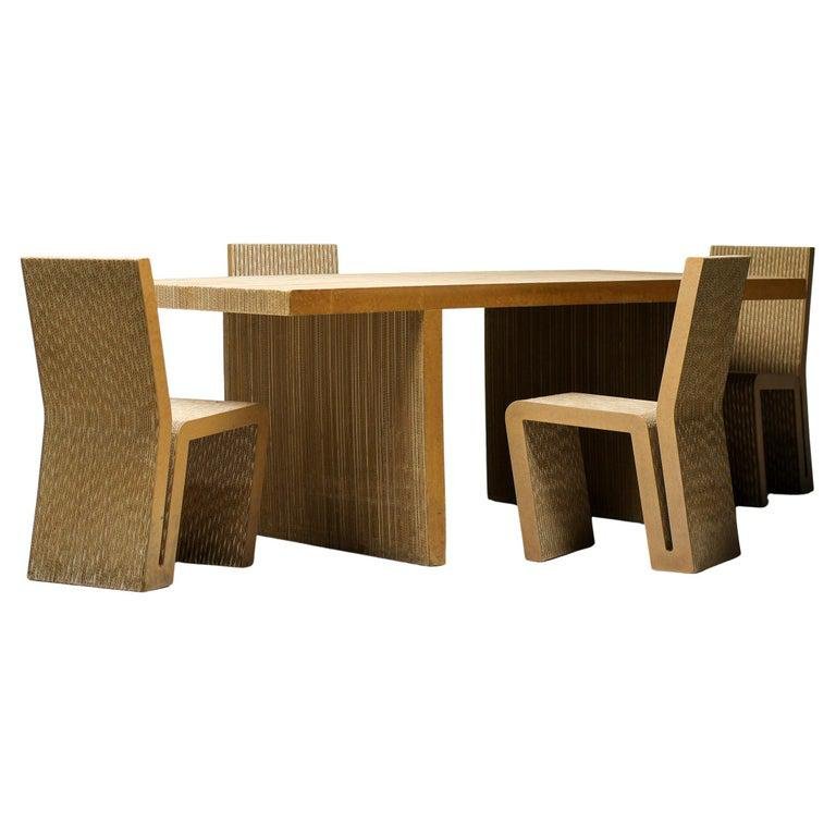 Easy Edges Dining Table and Chairs in Corrugated Cardboard by Frank ...