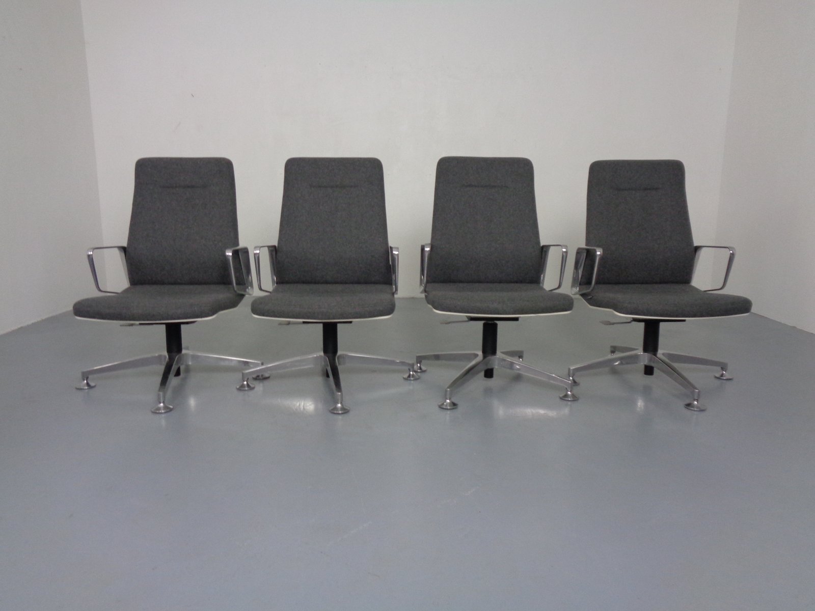Adjustable Aluminum Swivel Office Chair from Interstuhl, Germany, 2000s ...