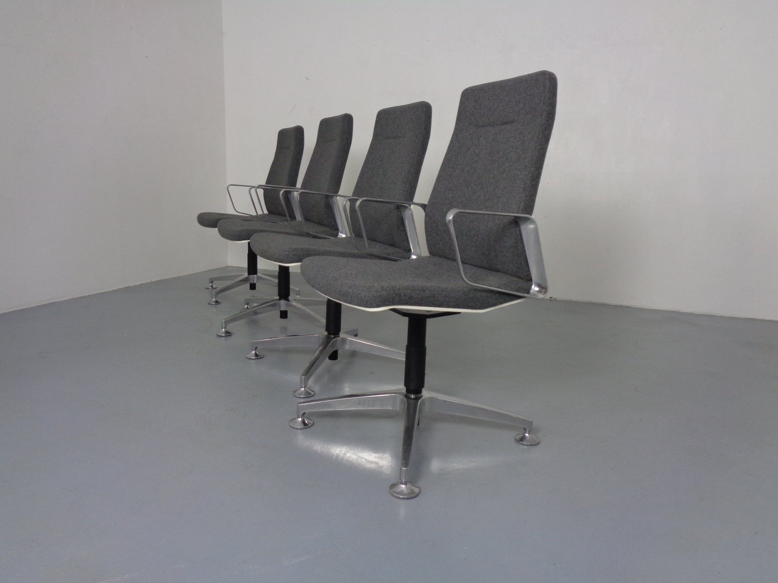 Adjustable Aluminum Swivel Office Chair from Interstuhl, Germany, 2000s ...