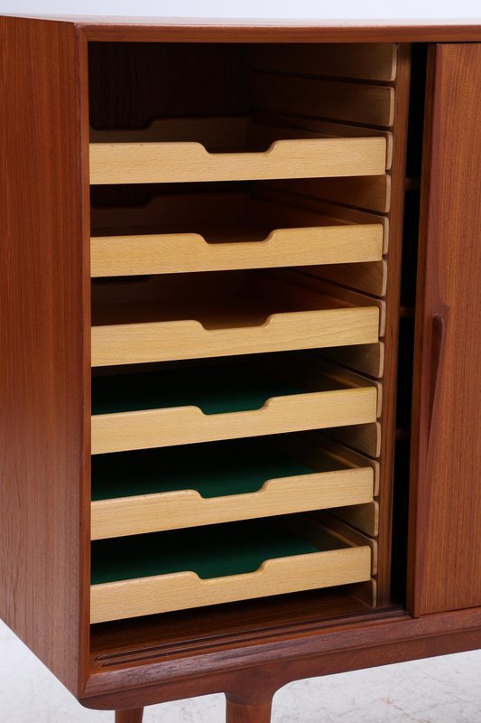 Buffet Vintage en Teck par Omann Jun, 1960s en vente sur Pamono