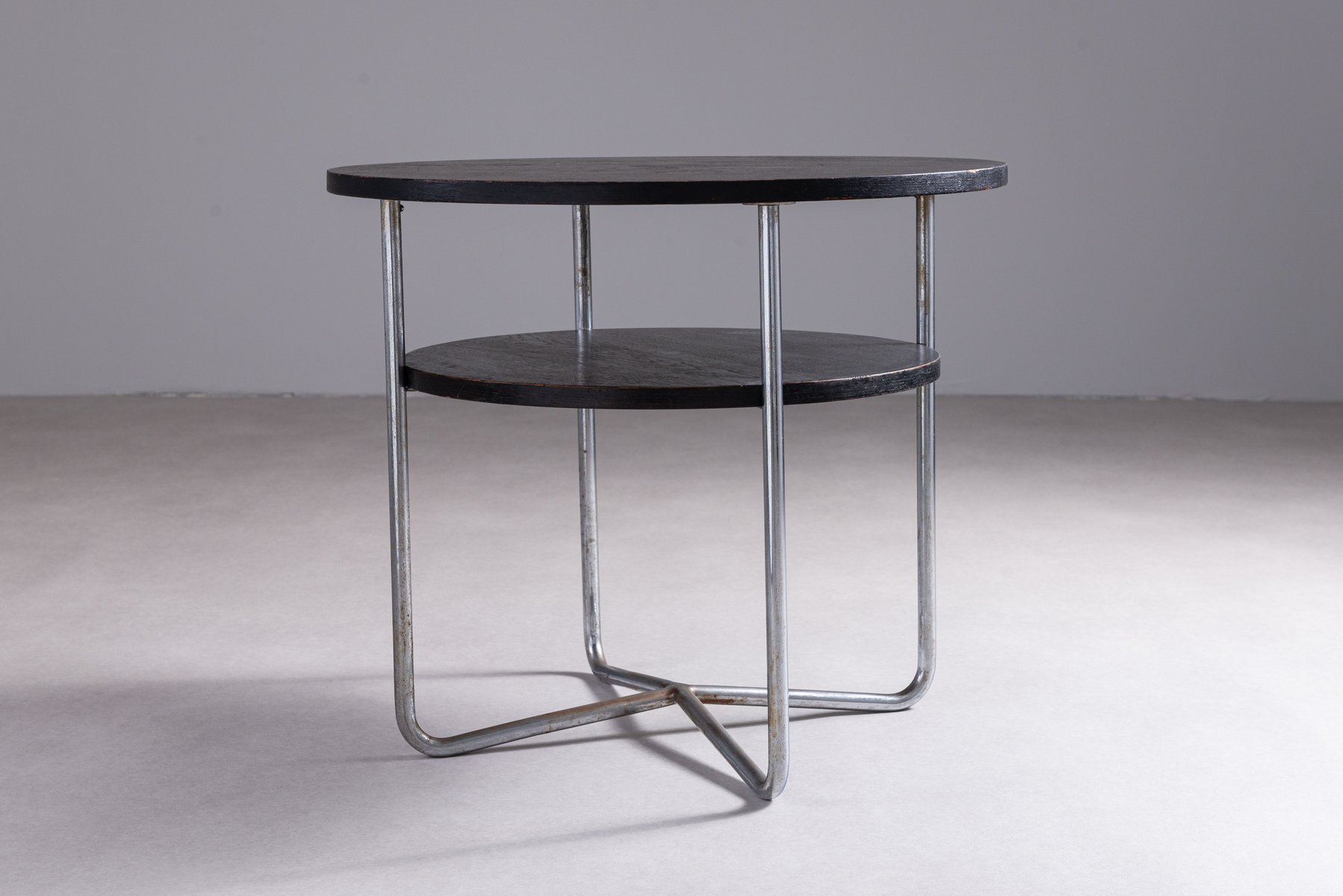 Table Basse avec Structure Tubulaire par Michael Thonet, 1940s en vente ...