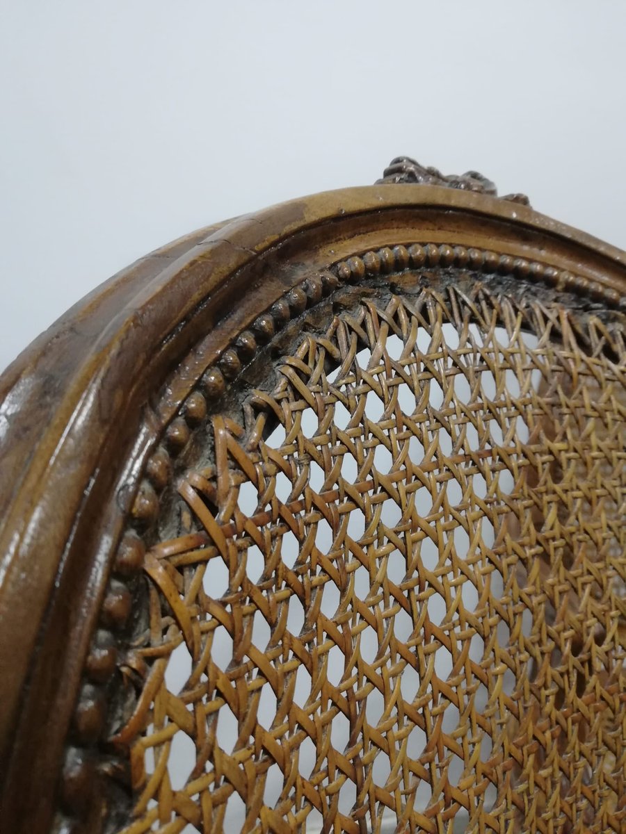 Poltrone Luigi XVI in paglia di Vienna e noce, inizio XIX secolo, set ...