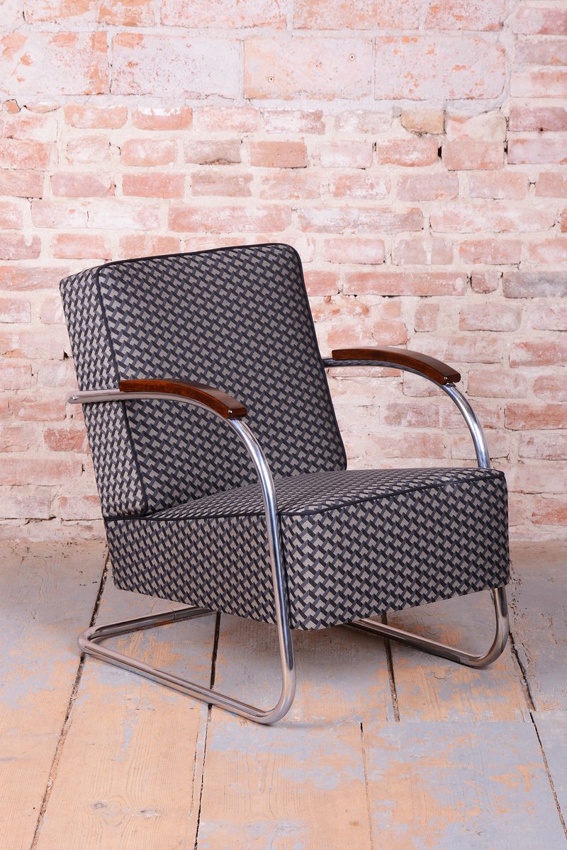 Poltrone Bauhaus in faggio e metallo cromato di Mücke-Melder ...