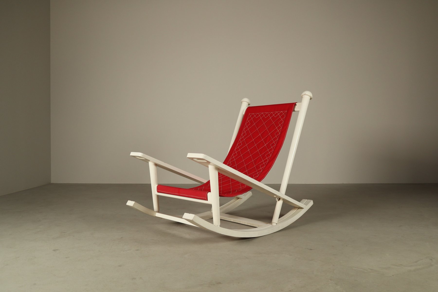 Rocking Chair Deauville par Gilles Sermadiras pour Maison Et Jardin ...