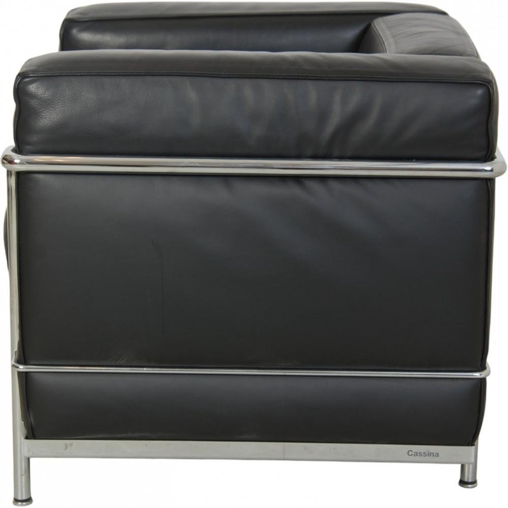 Vintage LC2 Chair in Black Leather by Le Corbusier, 2000s for sale at ...