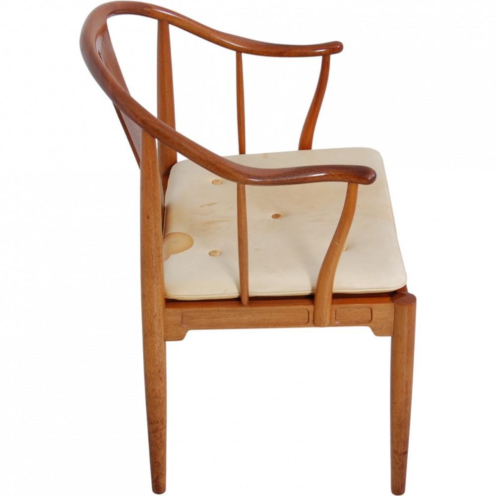 Vintage China Chairs in Mahogany by Hans Wegner, 1980s, Set of 4 for ...