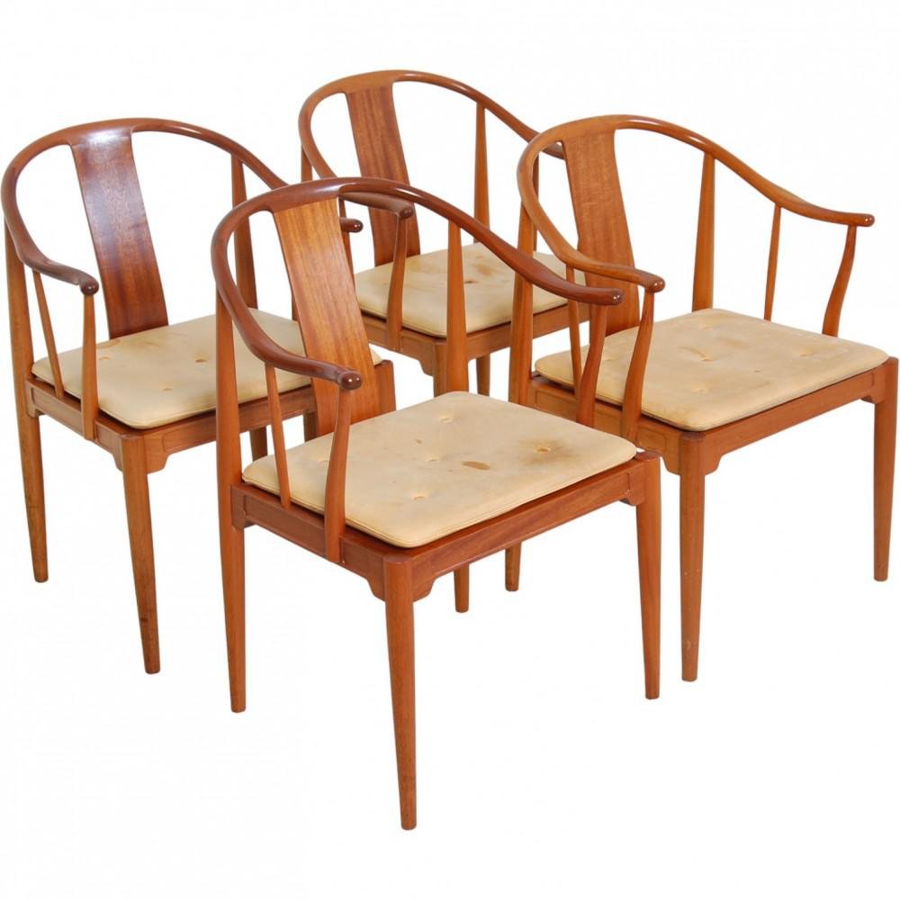 Vintage China Chairs in Mahogany by Hans Wegner, 1980s, Set of 4 for ...