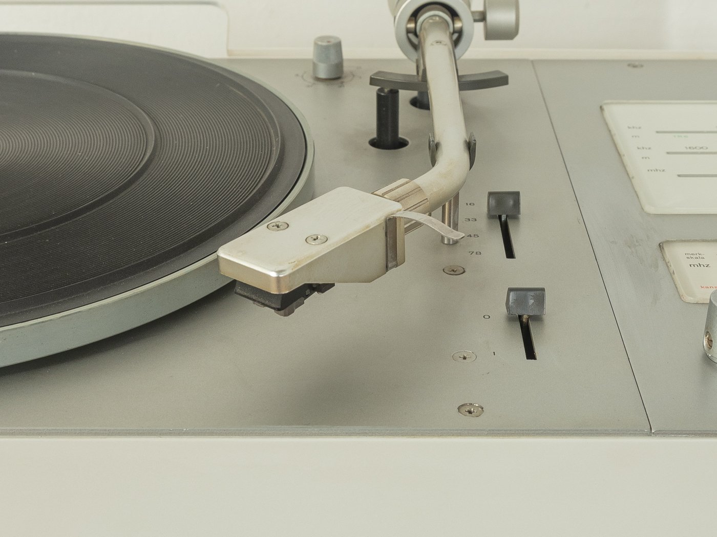 Chaîne Stéréo Compacte Audio 300, L 60 et L530 par Dieter Rams pour ...