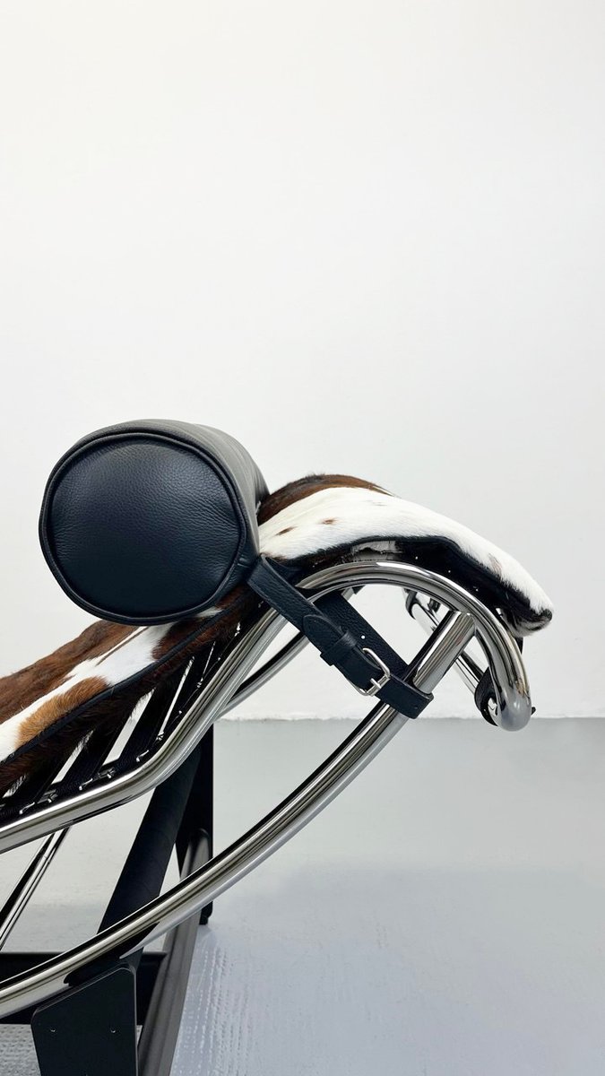 LC4 Chaiselongue von Afra & Tobia Scarpa für Cassina bei Pamono kaufen