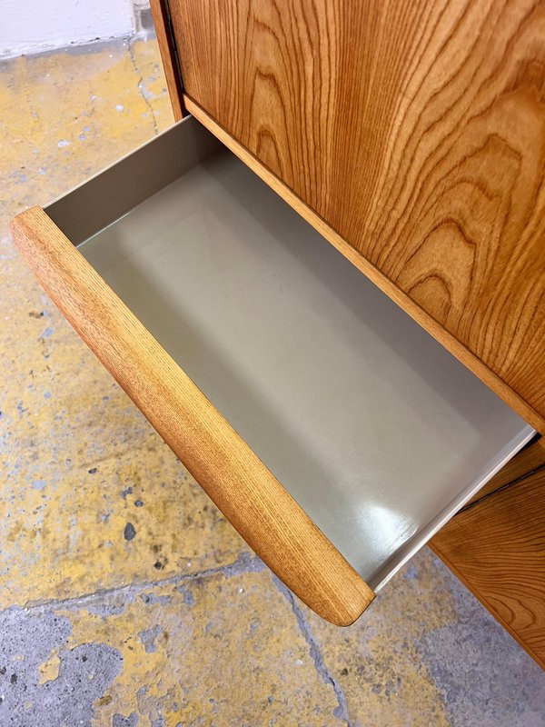 Credenza vintage di Franz Ehrlich per Hellerau in vendita su Pamono