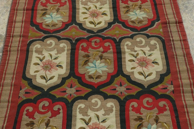 Tapis Aubusson Flatweave avec Médaillons Cartouche par Rug&Kilim en ...