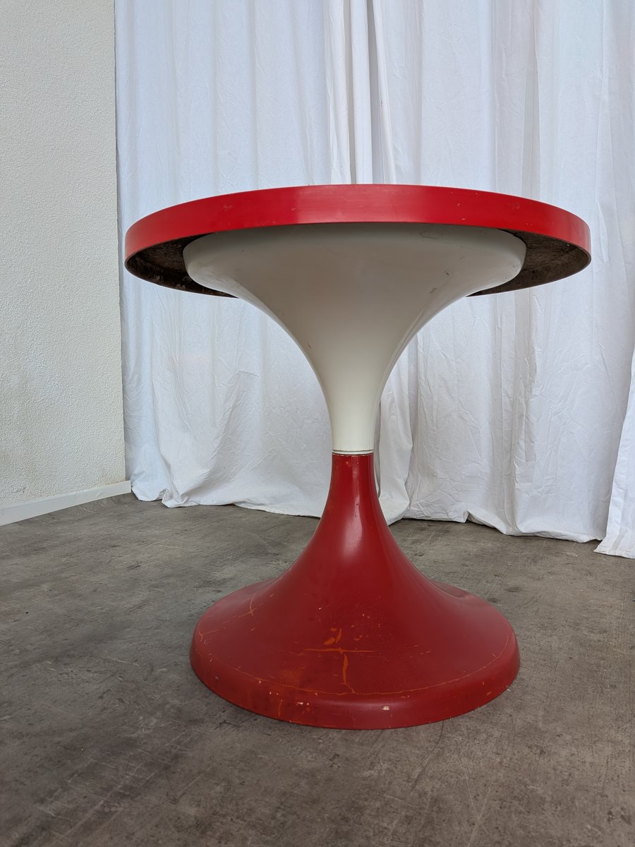 Vintage Red Tulip Table by Meblo Yugoslavia, 1960s for sale at Pamono