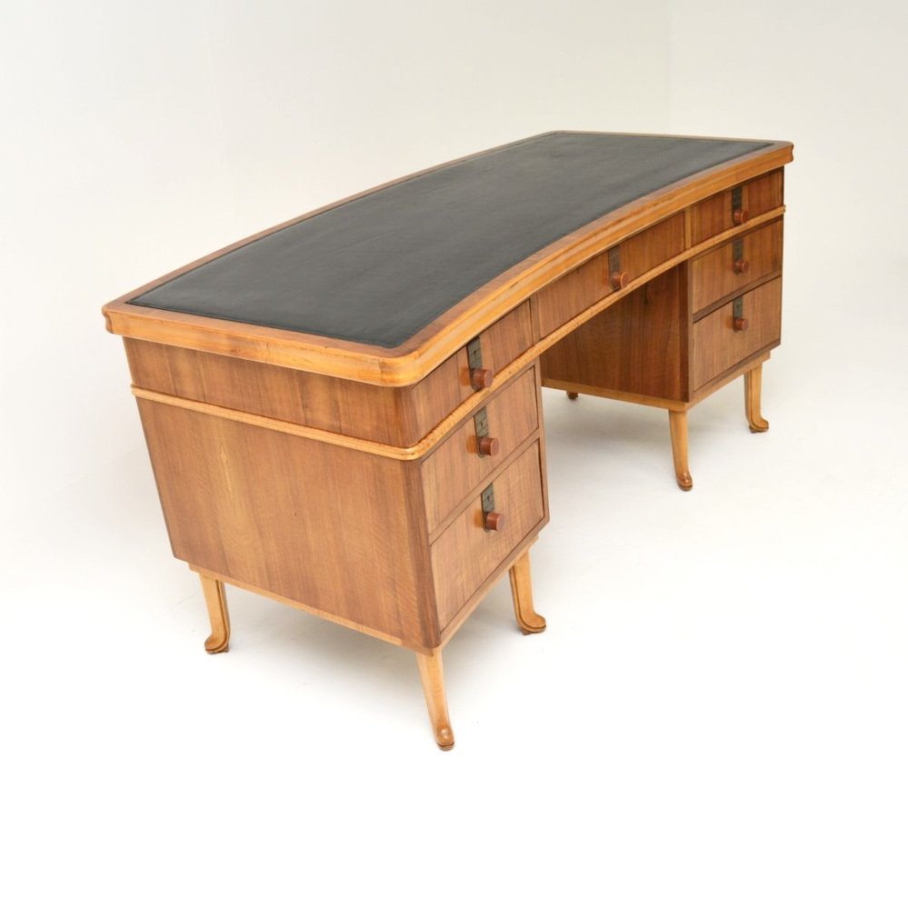Bureau Piédestal Vintage en Noyer de Laszlo Hoenig, 1950s en vente sur ...