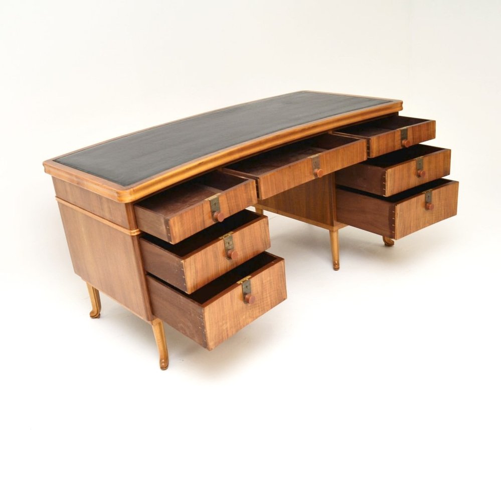 Bureau Piédestal Vintage en Noyer de Laszlo Hoenig, 1950s en vente sur ...