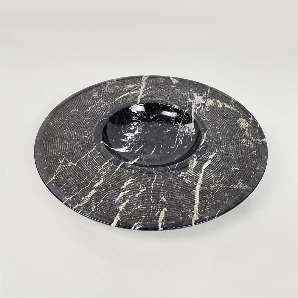 Modern Italian Centerpiece Plate in Black Marble, 1970s for sale at Pamono