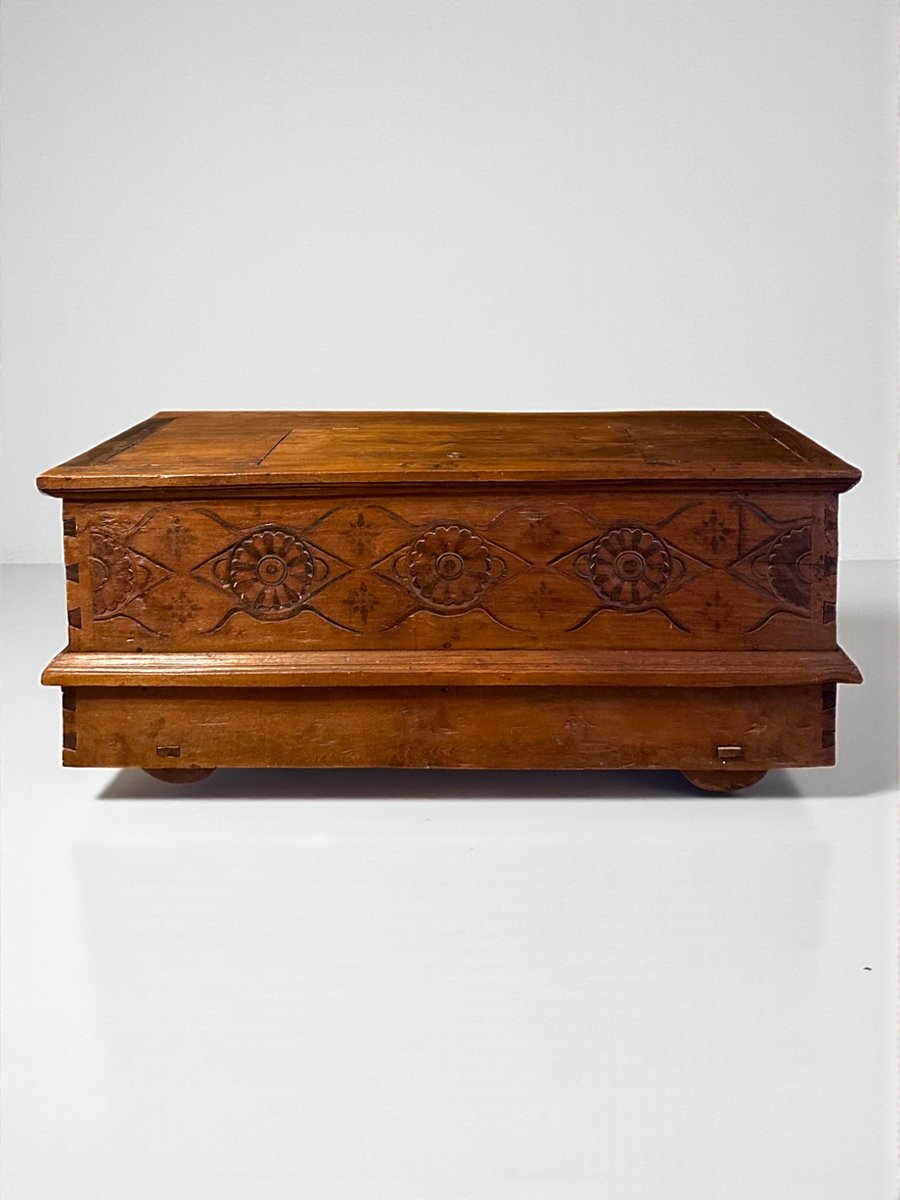 Large Hand-Carved Teak Storage Chest, 1800s for sale at Pamono