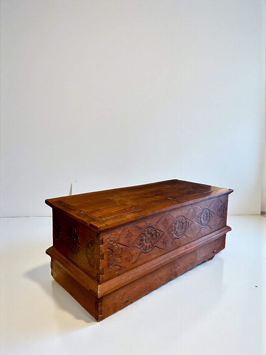 Large Hand-Carved Teak Storage Chest, 1800s for sale at Pamono
