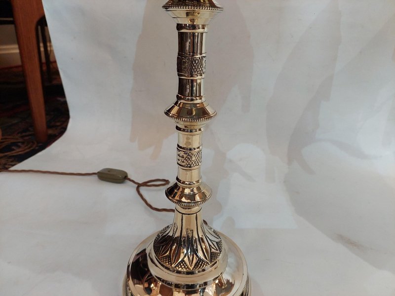 Gothic Revival Brass Altar Table Lamps, Set of 2 for sale at Pamono