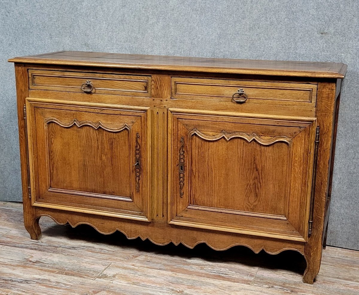 Großes Louis XV Buffet aus Eiche bei Pamono kaufen